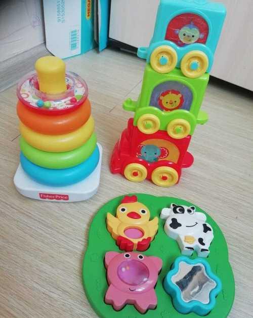 Пирамидка, кубики-паровозики Fisher price, пазлы-п