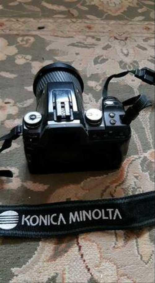 Зеркальный фотоаппарат Konica Minolta Dynax 5D