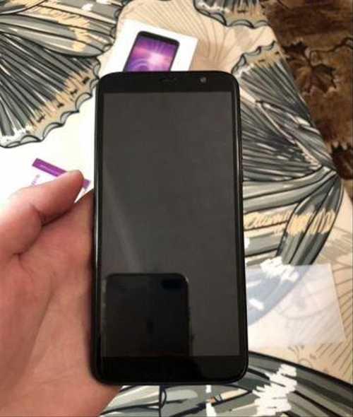 Смартфон Irbis SP541