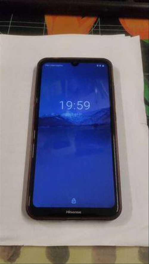 Смартфон Hisense H30 lite б.у