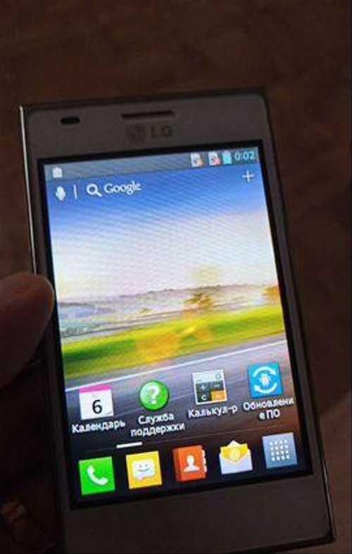 Смартфон LG e615