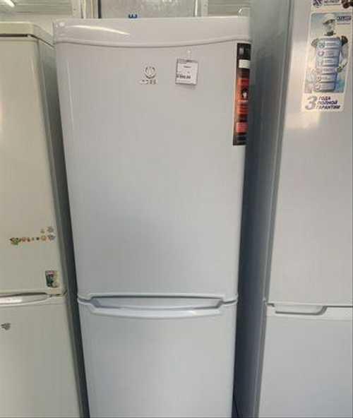Холодильник indesit b16