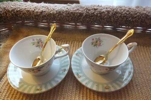 Чайная пара из японского костяного фарфора narumi