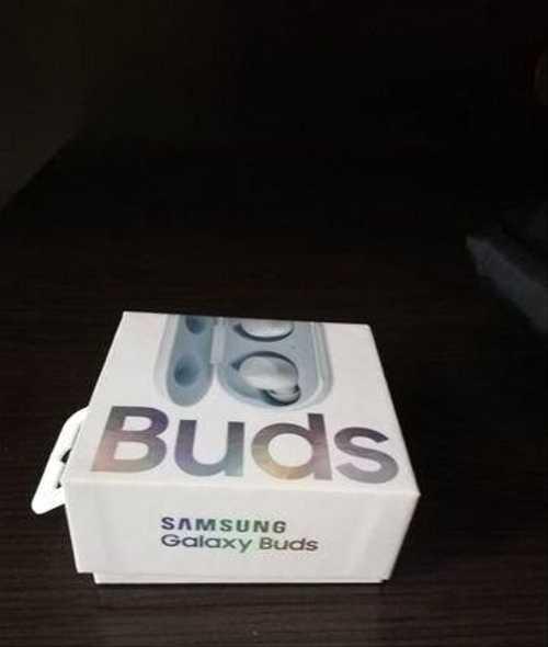 Безпровадные наушники samsung galaxy buds