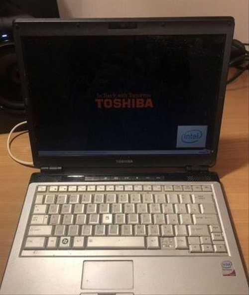 Ноутбук Toshiba Satellite U305-S2808