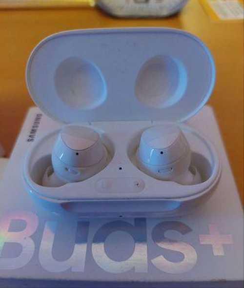 Беспроводные наушники samsung galaxy buds+