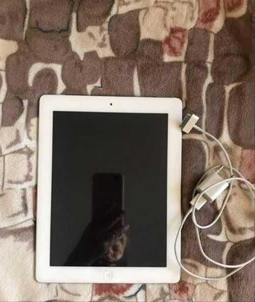 Планшет Apple iPad 3 Wi-Fi 4G 32GB Model A1430