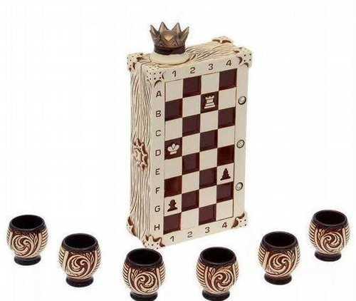Штоф (бутыль) с рюмками "Шахматы" подарочный набор