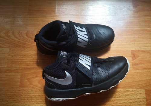 Кожаные кроссовки Nike