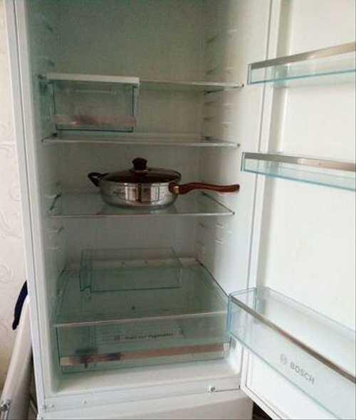 Продам холодильник бу Bosh