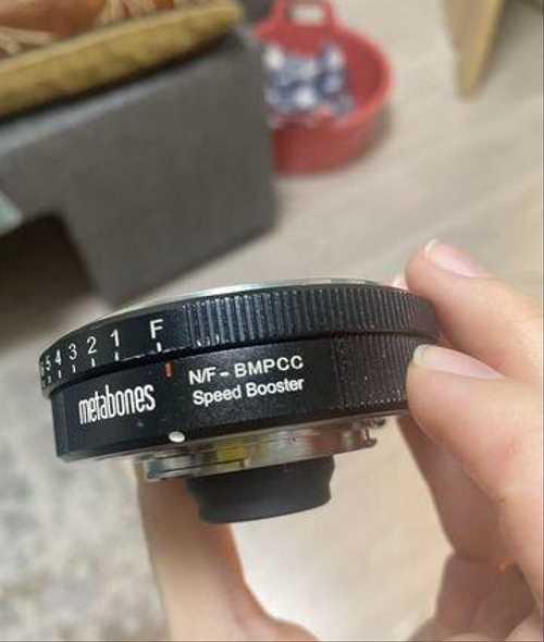Metabones speed booster x64 (Nikon)