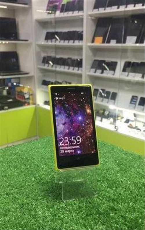 Смартфон Nokia Lumia 909**