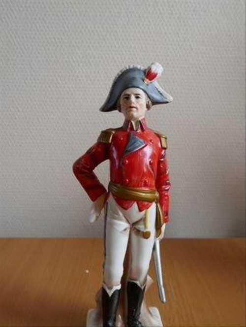 Фарфоровая статуэтка " Солдаты Наполеона" 24 см