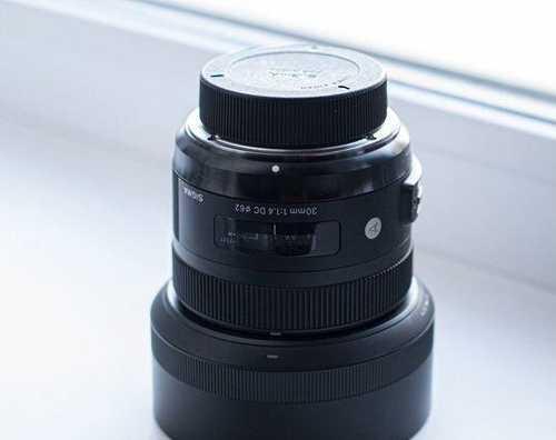 Объектив на Nikon Sigma 30mm f/1.4 Art