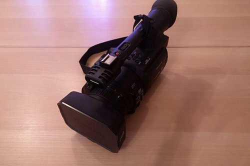 Видеокамера Panasonic AG-HVX200 и куча аксессуаров