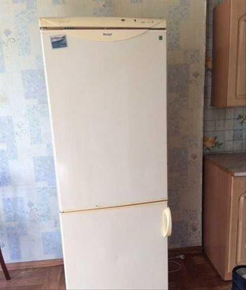 Холодильник на запчасти или металлолом