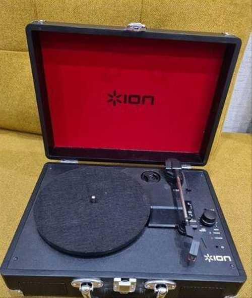 Виниловый проигрыватель Ion Audio Vinyl Motion iT4