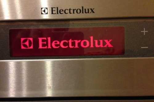 Духовой шкаф Electrolux
