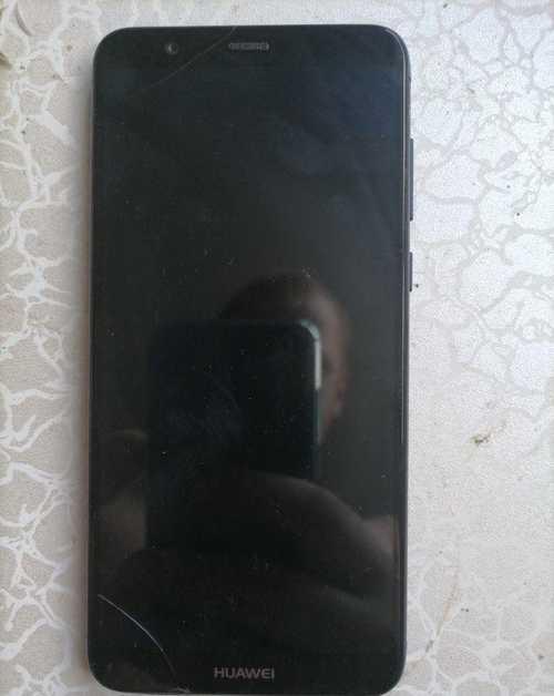 Продам Huawei p smart 2018