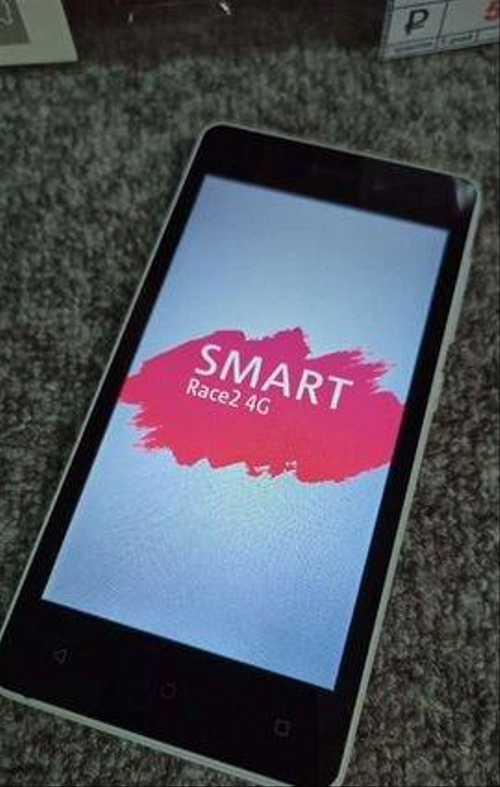 Смартфон MTS smart race 2 4G