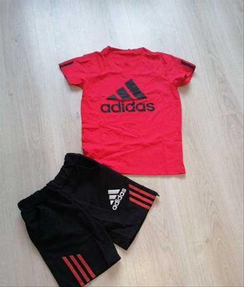 Костюм Adidas новый р.128,140,146