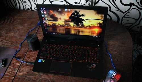 Asus ROG G56jr-cn285h