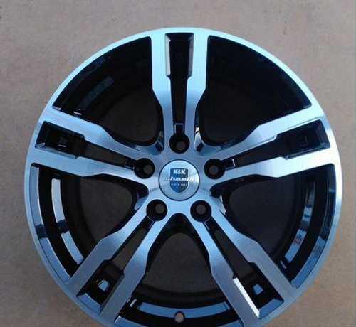 Диски литые R17 Carwel BD сверловка 5*112 новые