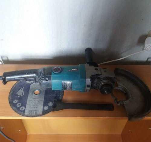 Болгарка Makita 9069