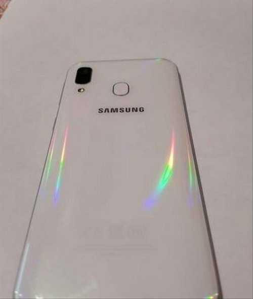 Мобильные телефоны бу Samsung a20