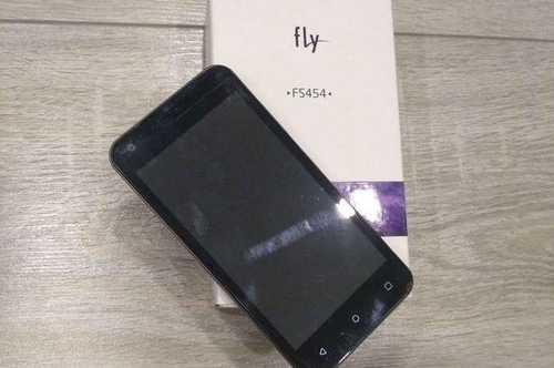 Смартфон Fly Nimbus 8 FS454