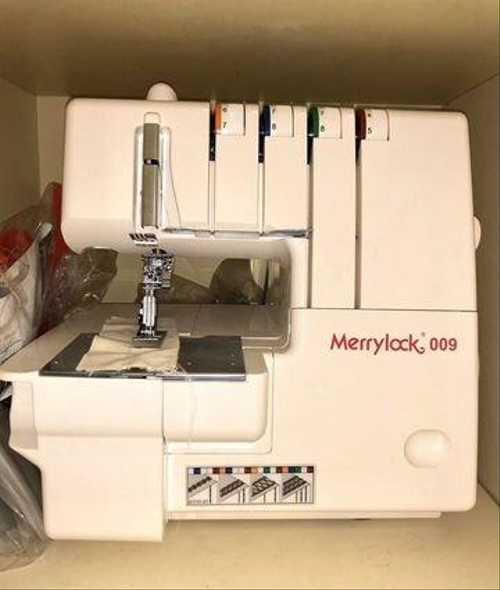 Плоскошовная машина merrylock 009