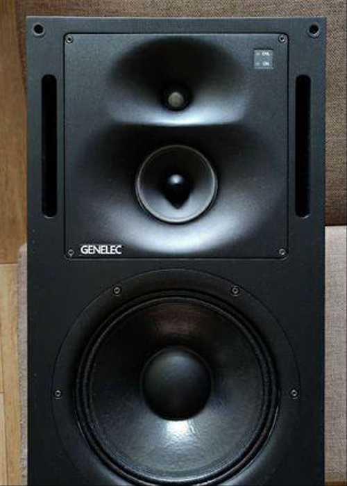 Активные мониторы Genelec 1037 C