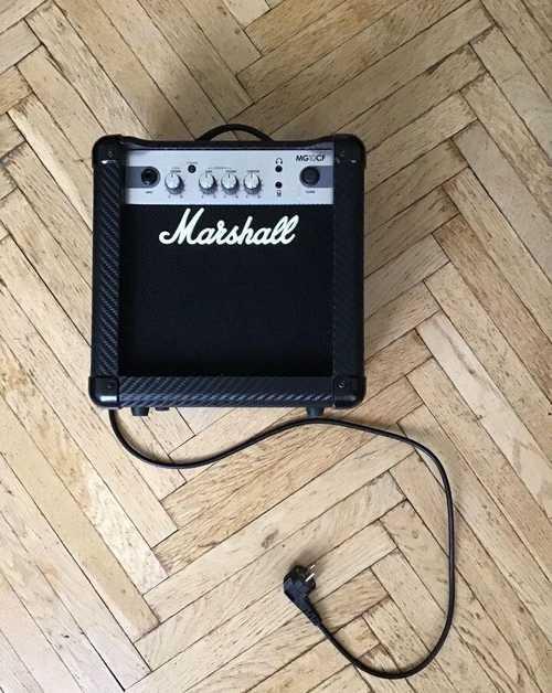 Гитарный усилитель Marshall MG10CF