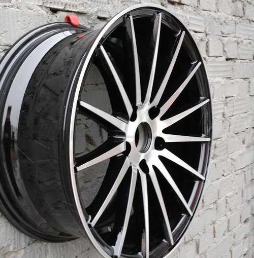 Новые диски R17 5х108 Vossen VFS2 на Ford