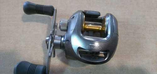 Мульт. катушка shimano curado 300