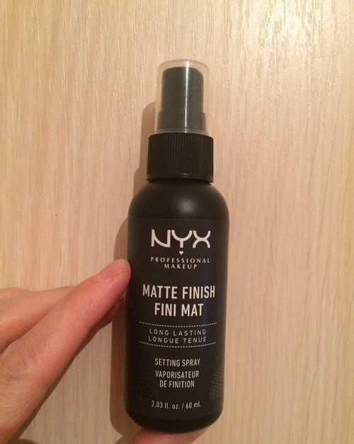 Новый - Спрей-фиксатор макияжа NYX