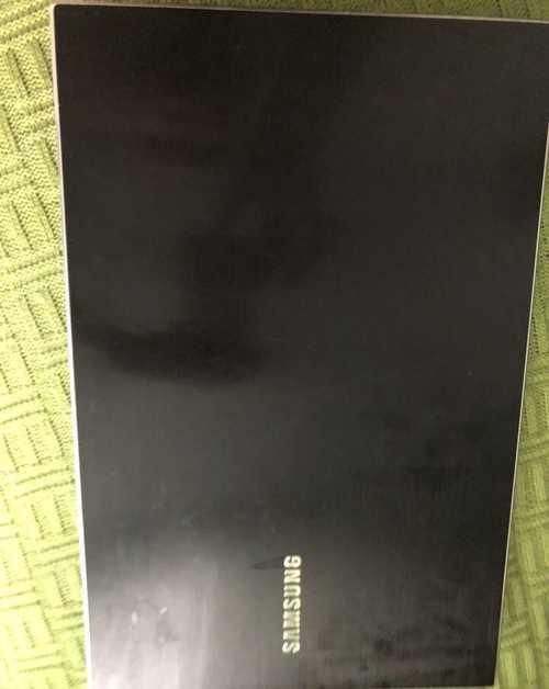 Ноутбук Samsung 2012 года