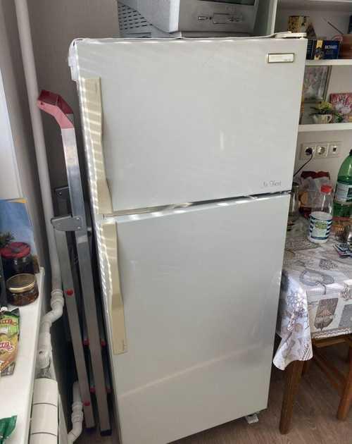 Холодильник Sanyo нерабочий