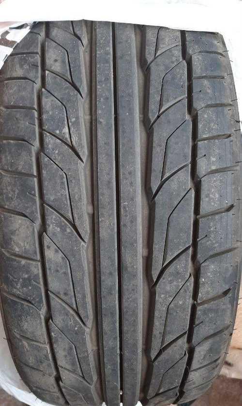 18 215 35 nitto nt 555 G2