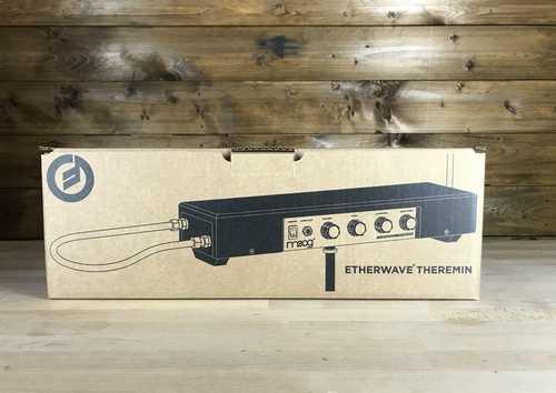 Moog Etherwave Standard Theremin (Ash)