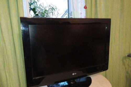 Телевизор LG 32LG3000 32'