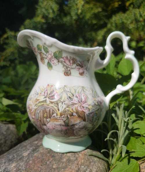 Молочник (сливочник) bramly hedge, Royal Doulton