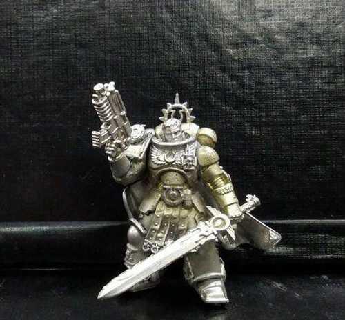 Warhammer 40000 Captain Uriel Ventris