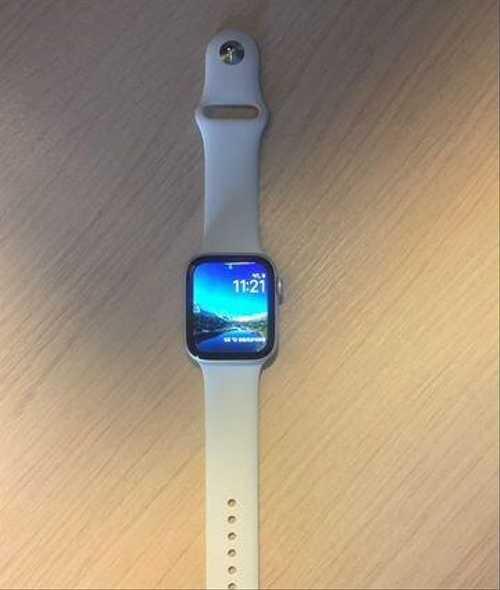 Apple Watch 4 44