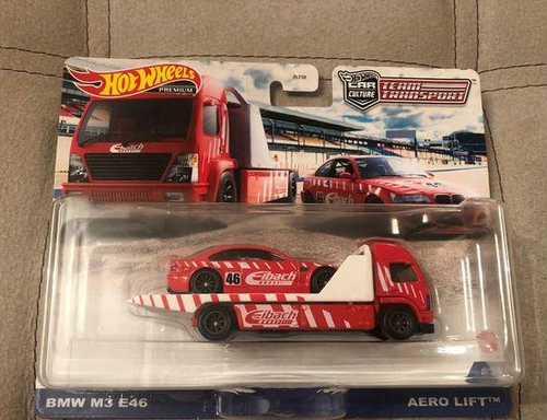 Hot Wheels Team Transport BMW