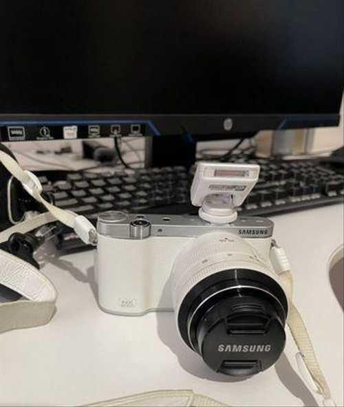 Фотоаппарат Samsung NX3000