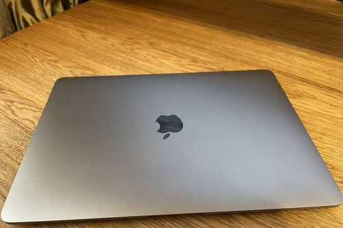 Apple MacBook Air M1