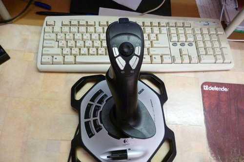 Джойстик Logitech Extreme 3D Pro