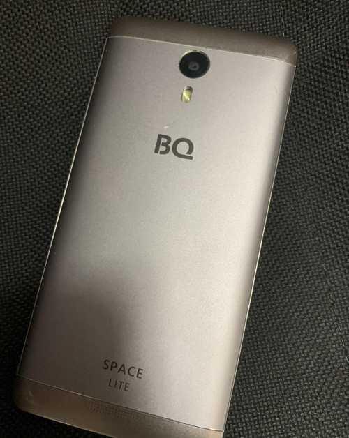 Телефон BQ 5202 2/16GB