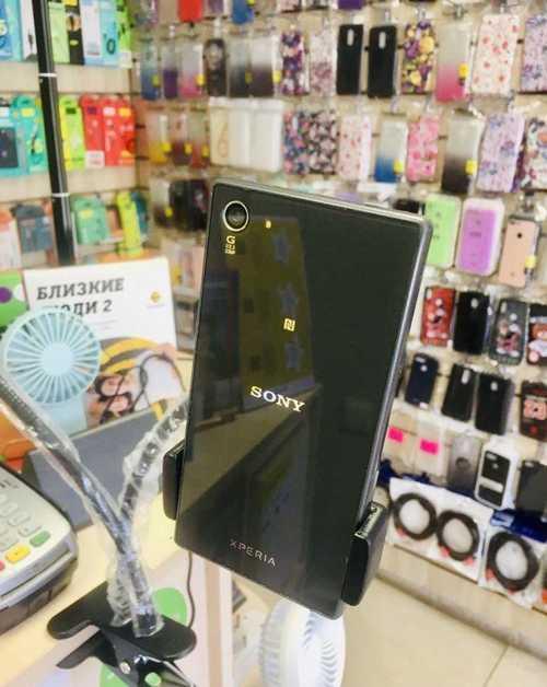 Sony xperia Z5 компакт новый